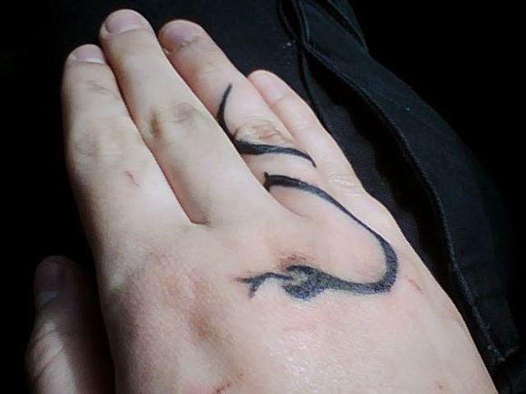 Snake on the fingers